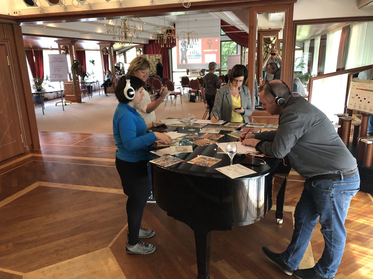 Music Thinking Workshop for communication experts - Music Thinking